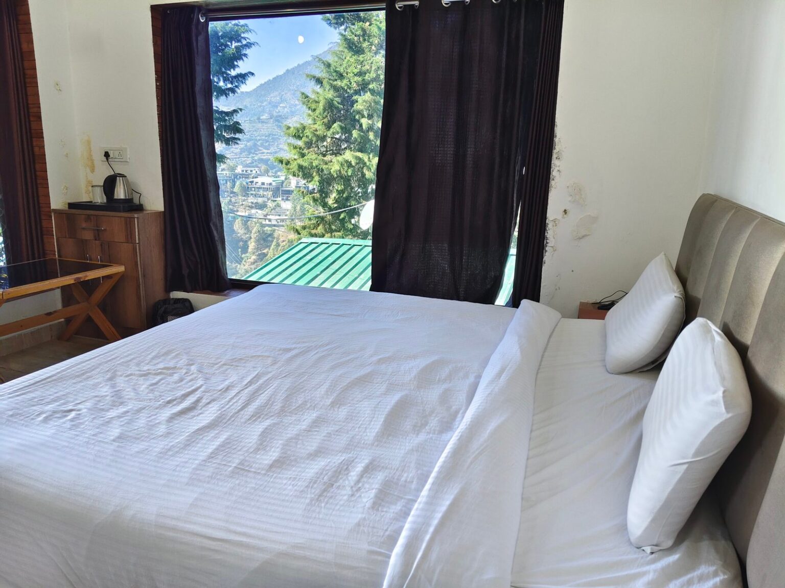 Best Hotel, Resort & Stay in Mussoorie | Luxury & Comfort Await